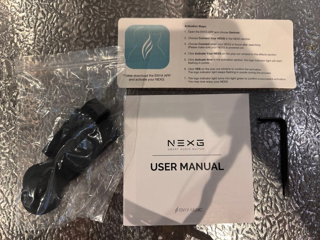 【...。】【美品】Enya NEXG エレキギター・ギタースタンド