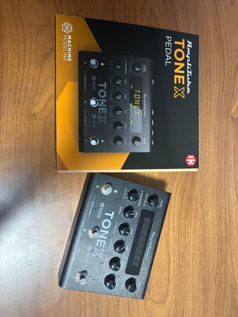 ギター IK Multimedia TONEX PEDAL