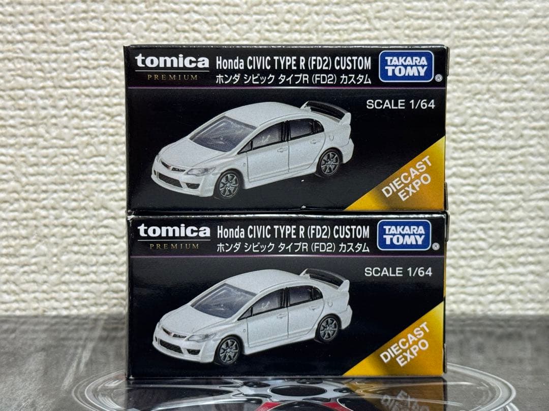1/64 トミカ プレミアム ホンダ Civic タイプR FD2 2台