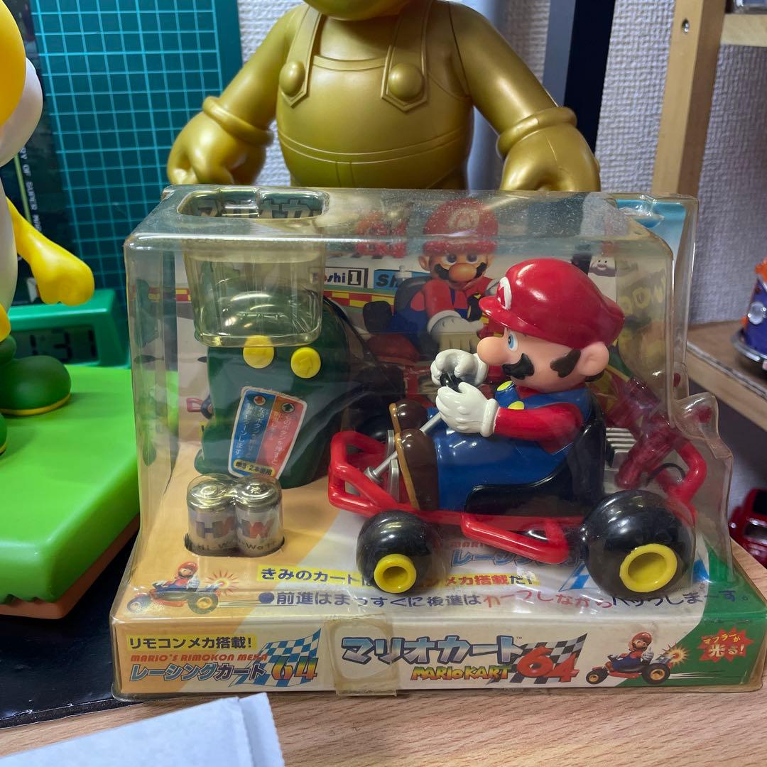マリオキャラクター フィギュアセットとカート