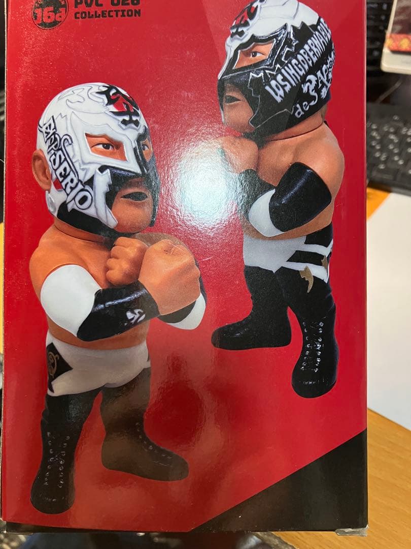 BUSHI 新日本プロレス　フィギュア　未開封
