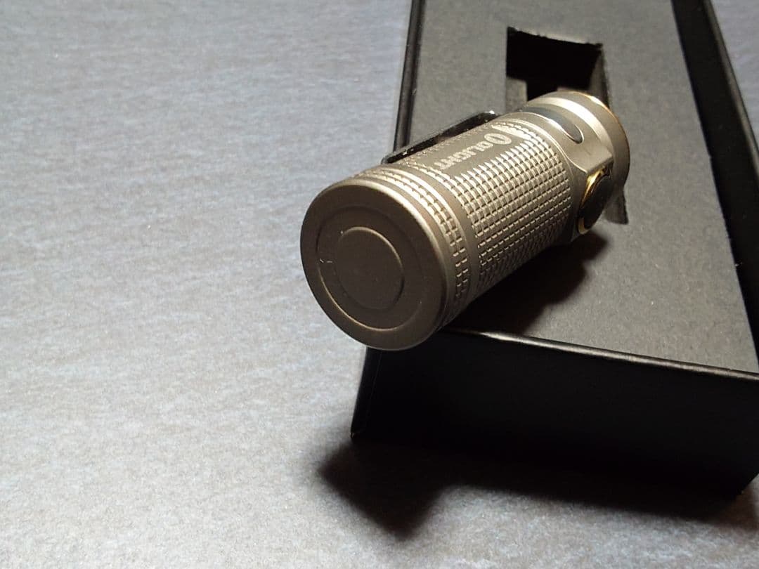 【希少！美品】Olight S Mini Ti 限定版 懐中電灯