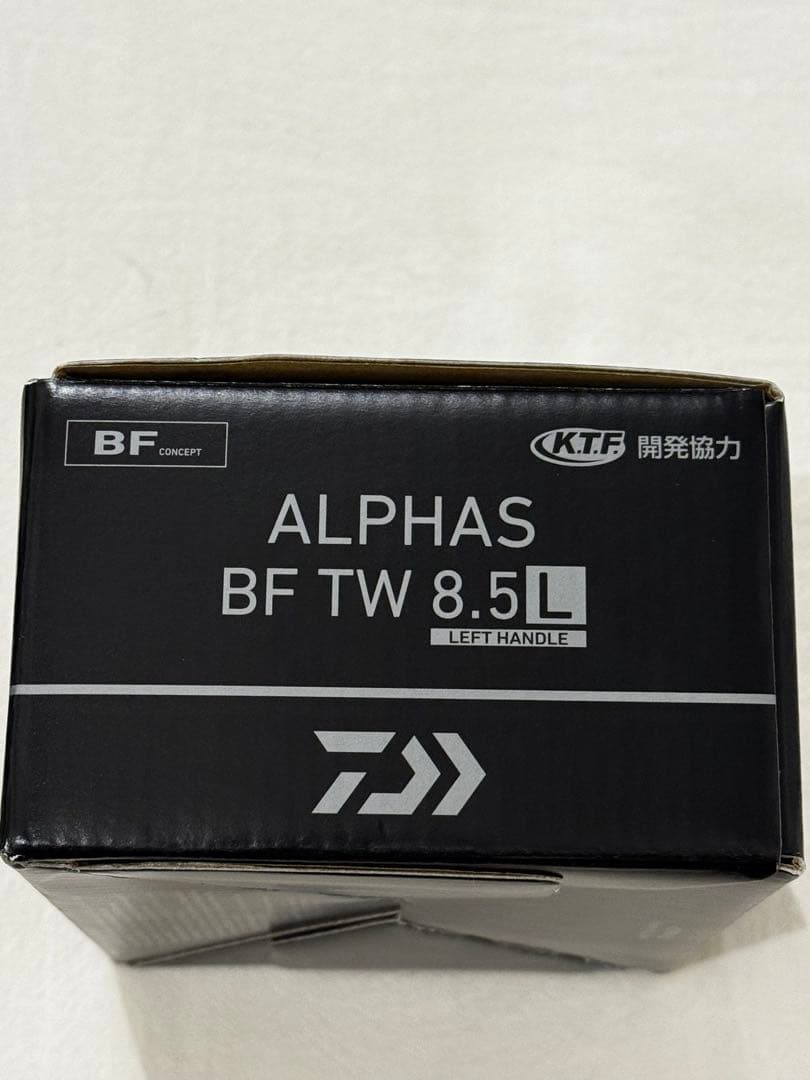 【美品】25 アルファス BF TW 8.5L 左ハンドル
