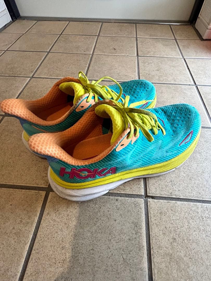 HOKA ホカオネオネ クリフトン9 24.5cm