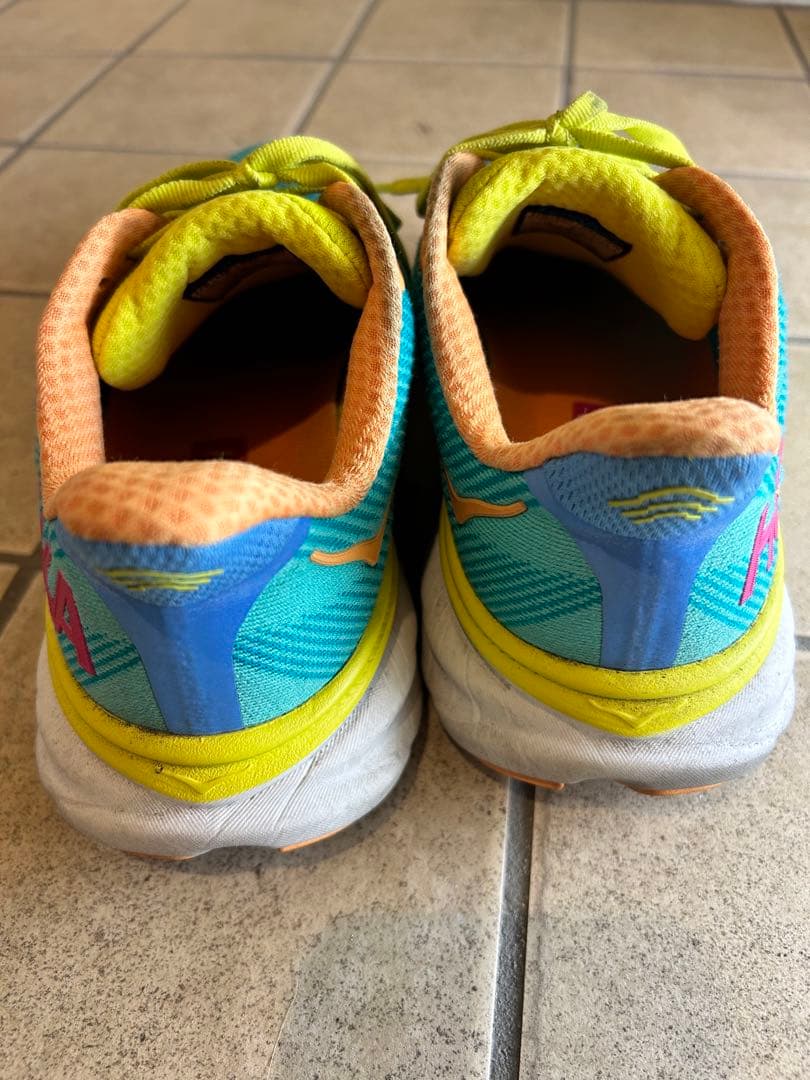 HOKA ホカオネオネ クリフトン9 24.5cm