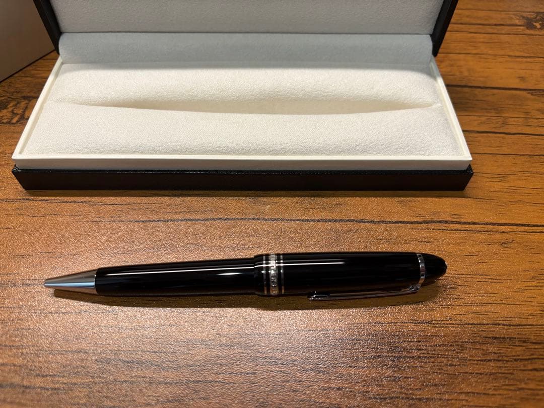 MONTBLANC 黒 ボールペン 専用ケース付き（未使用）
