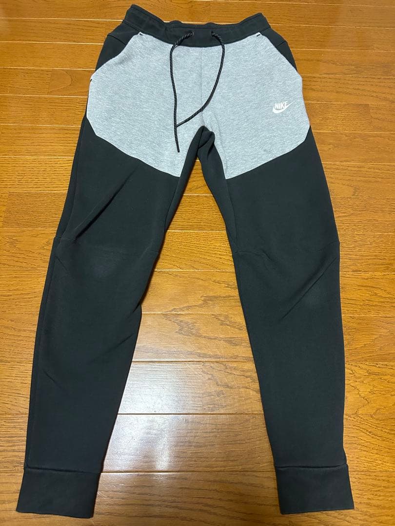 NIKE テックフリース xs