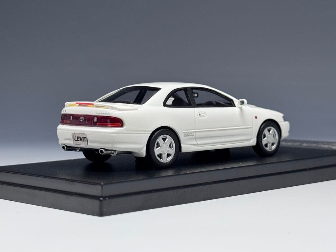 HS 1/43 トヨタ カローラ レビン GT-Z 1991 スーパーホワイトⅡ