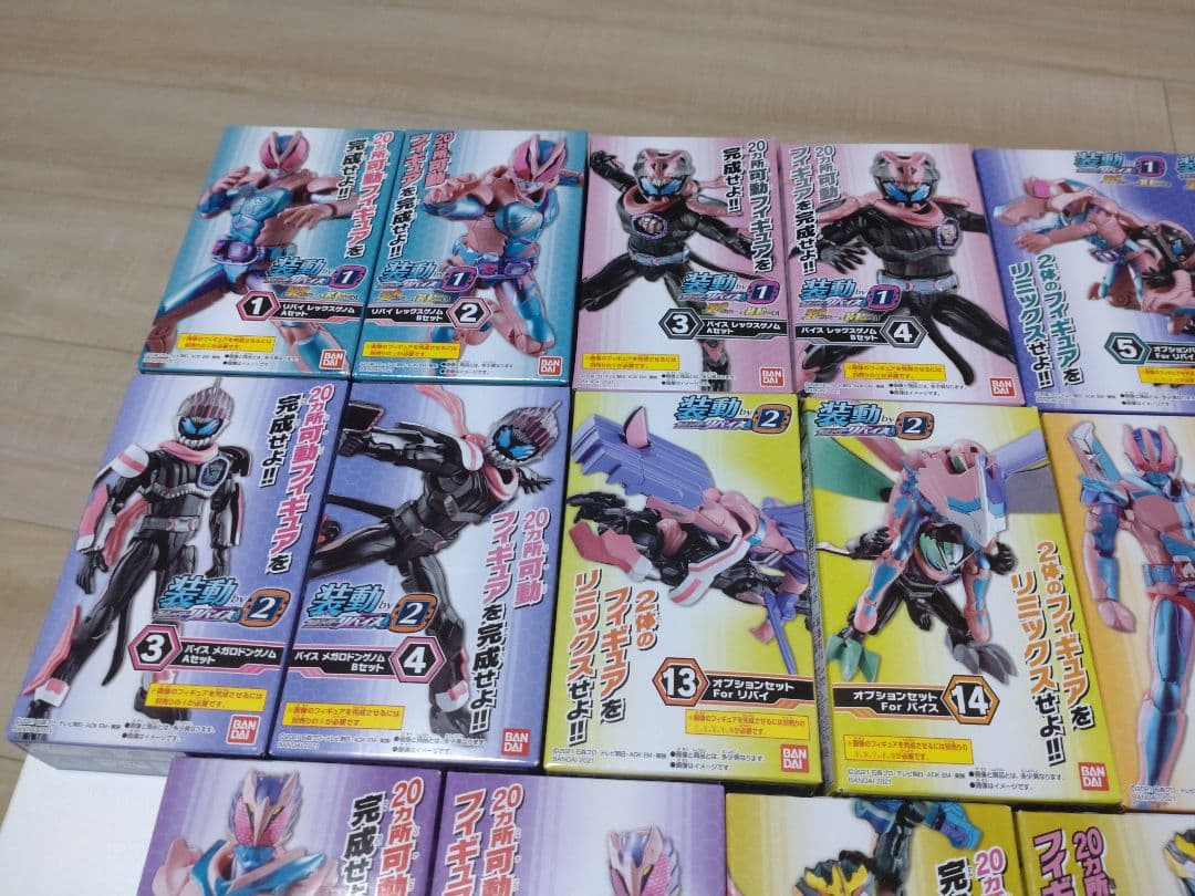 装動 仮面ライダー リバイス まとめ売り 45箱