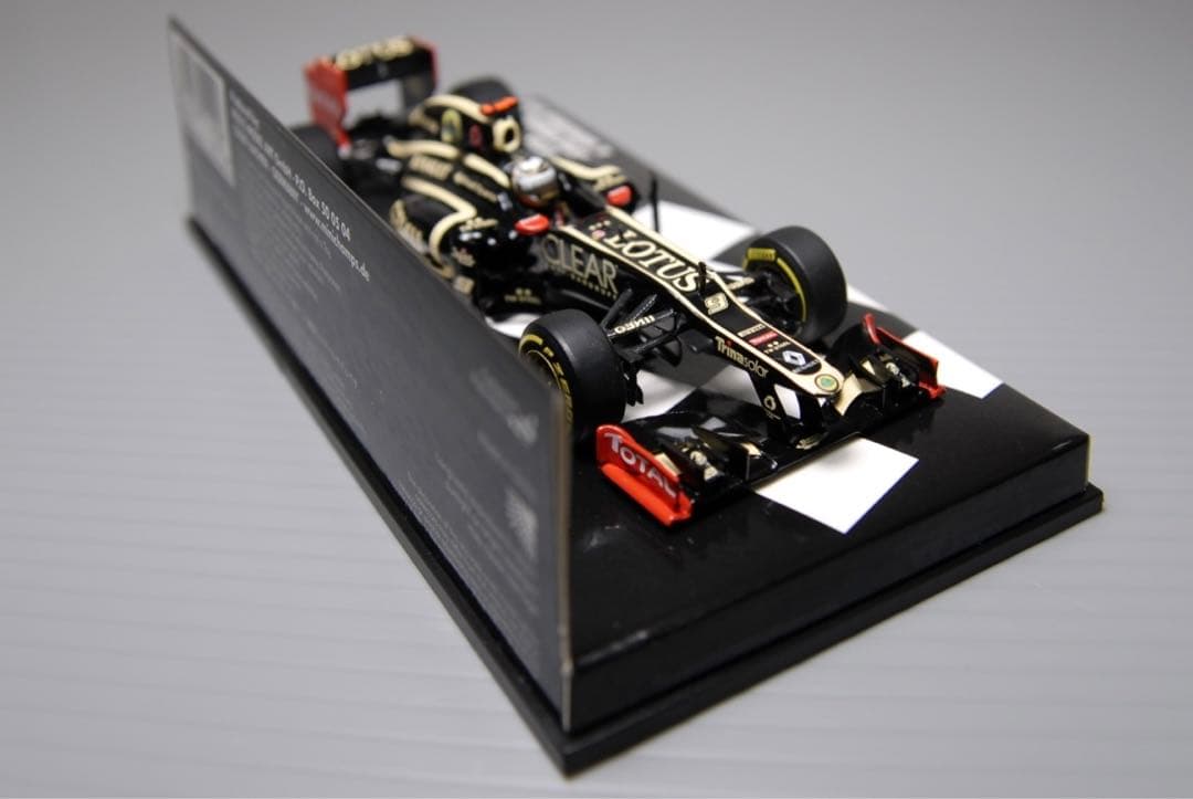 ミニチャンプス ロータス ルノー F1 1/43 ミニカー キミ・ライコネン