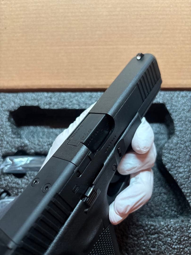 ほぼ新品 BATON Glock G17 Gen5 MOS CO2 東京マルイ
