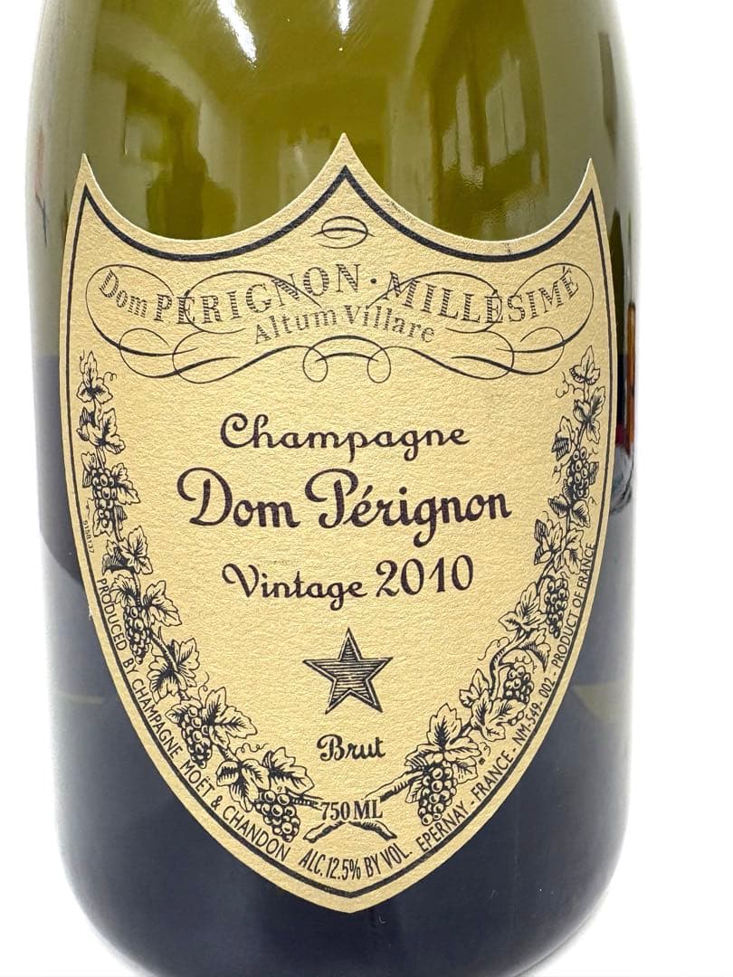 Dom Pérignon シャンパン 2010年ヴィンテージ　特別ボックス付