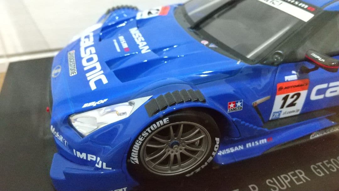 自動車 EBBRO 1/18 CALSONIC INPUL GT-R R35