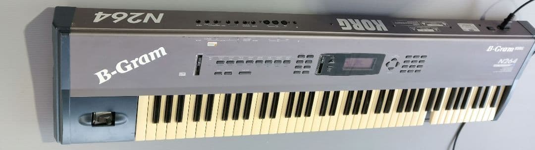 KORG N264 　シンセサイザー コルグ(あ85)