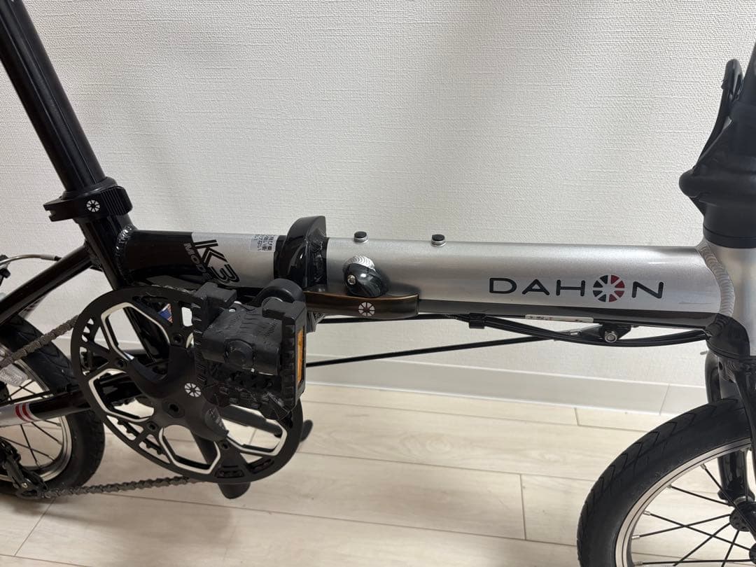 【引取限定】DAHON ダホン K3 折り畳み式自転車　ブラック　シルバー