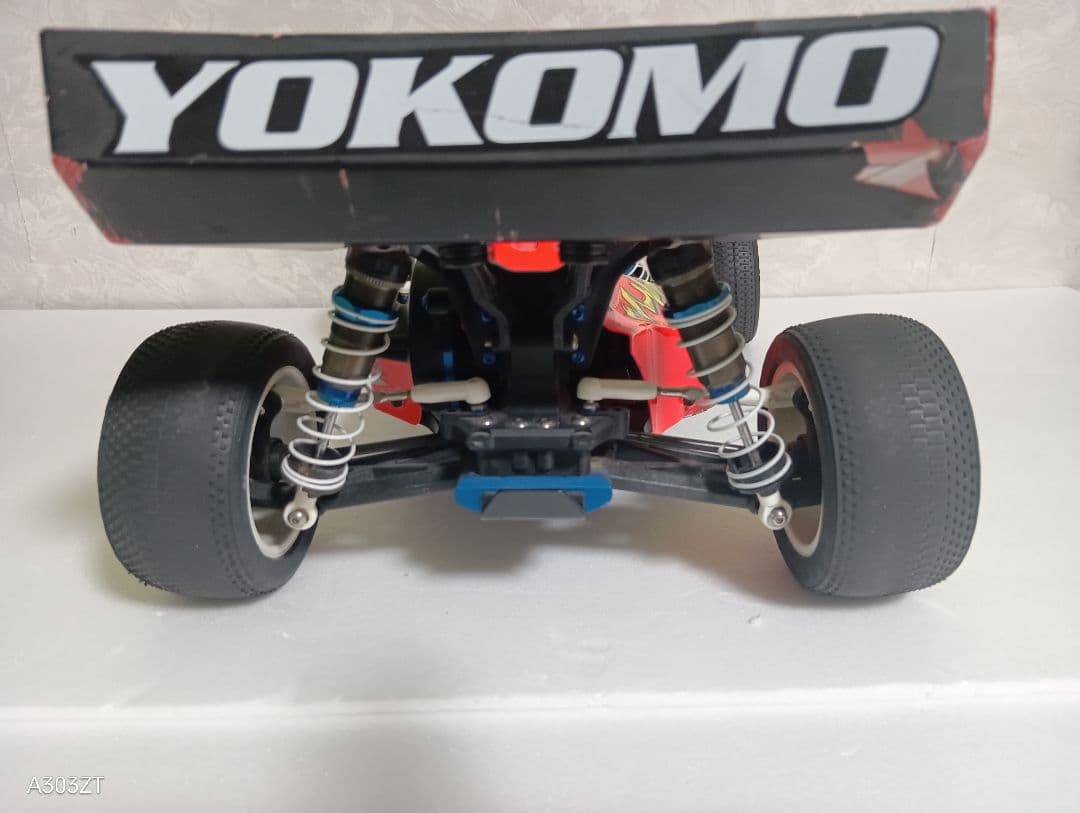 Yokomo B-MAX2 オフロードバギー