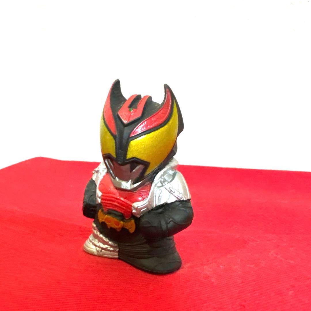 仮面ライダーキバ キバフォーム 紅渡 フィギュア SHF 真骨彫 当時物 金赤銀