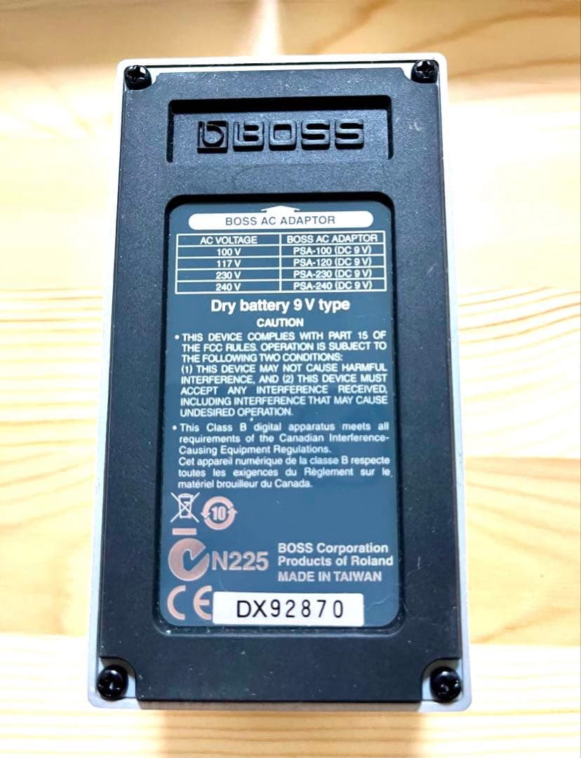 //BOSS DD-7 【中古】ディレイ　Digital Delay 箱取説付き