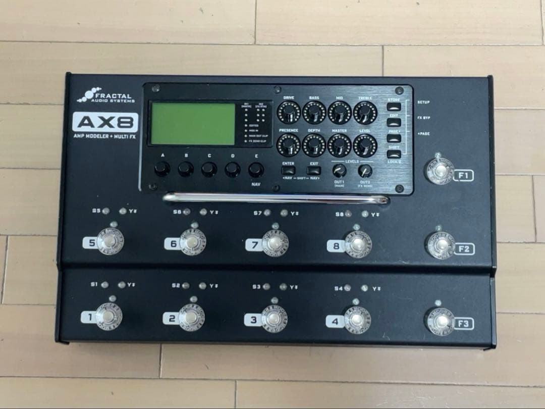 フラクタルオーディオ　AX8