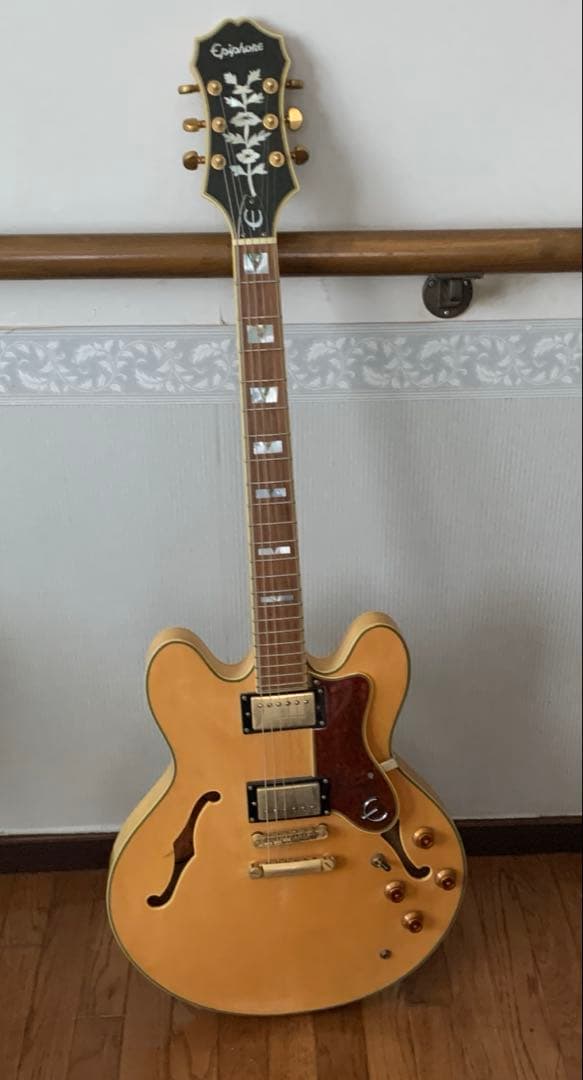 epiphone sheraton Ⅱ na エピフォンシェラトンセミアコ