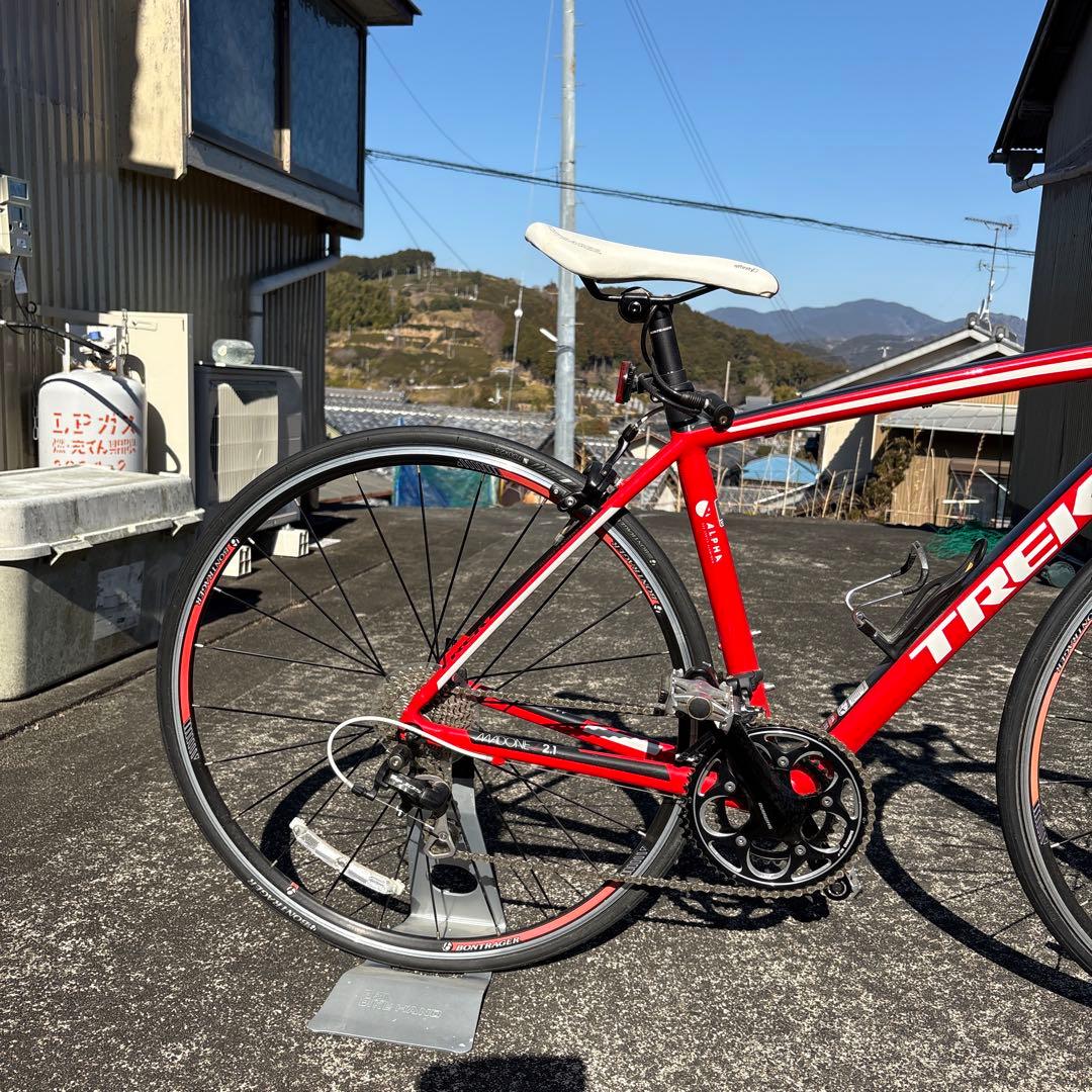 Trek レッド ロードバイク 700C