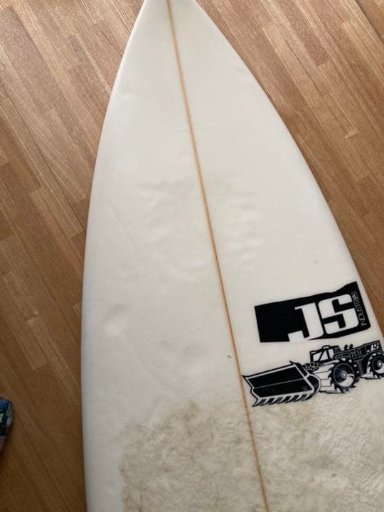 JS 5’8