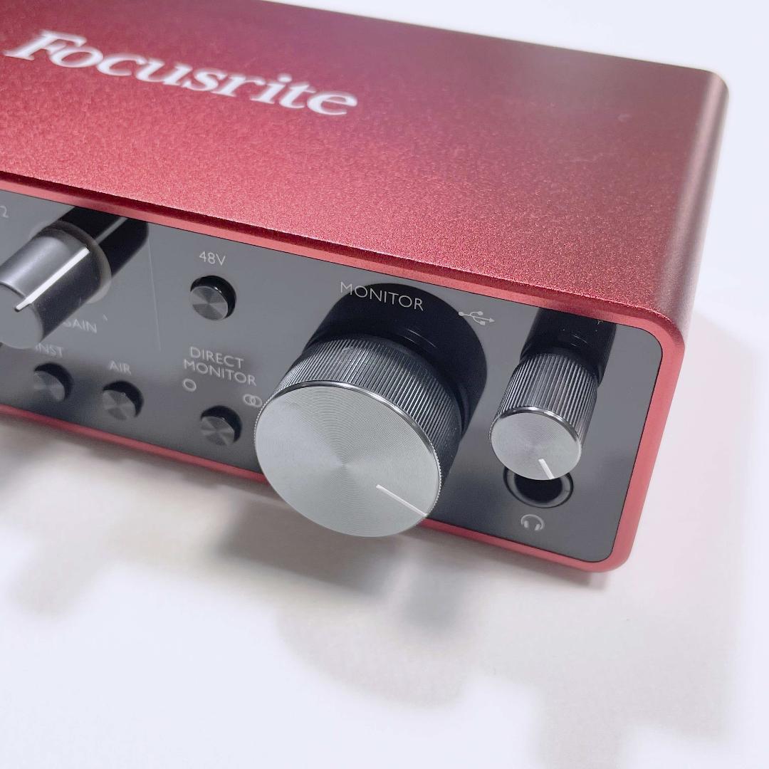 Focusrite Scarlett 2i2 Gen3 インターフェース