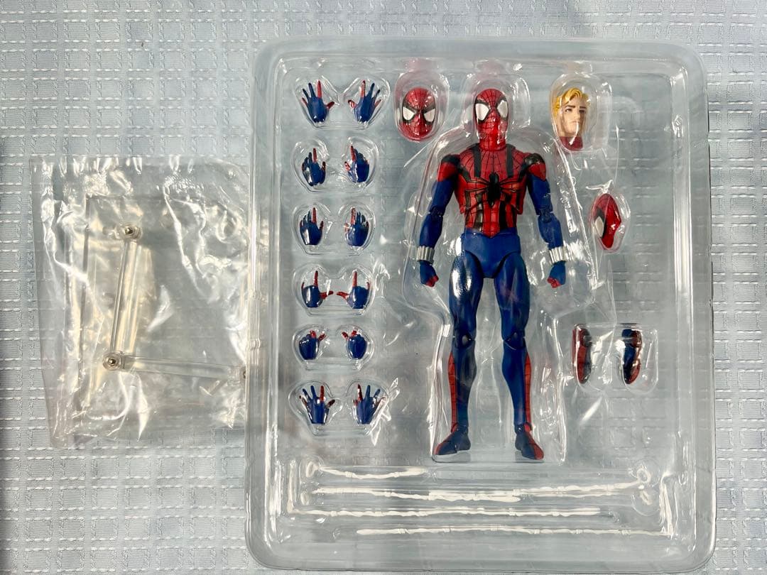 MAFEX SPIDERMAN BEN REILLY スパイダーマン フィギュア