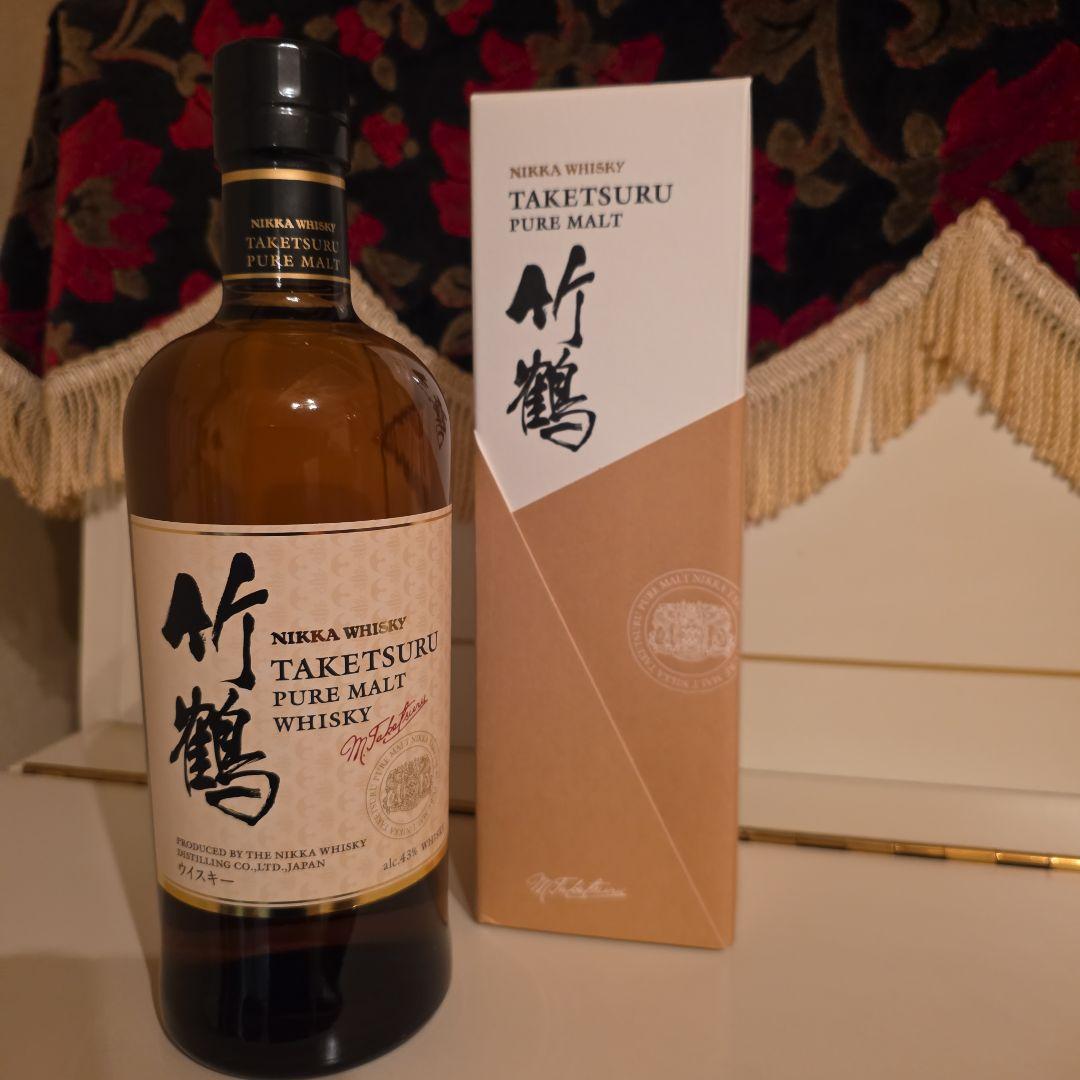 <新品> 入手困難 NIKKA 竹鶴 PURE MALT 最安値 8500円 !