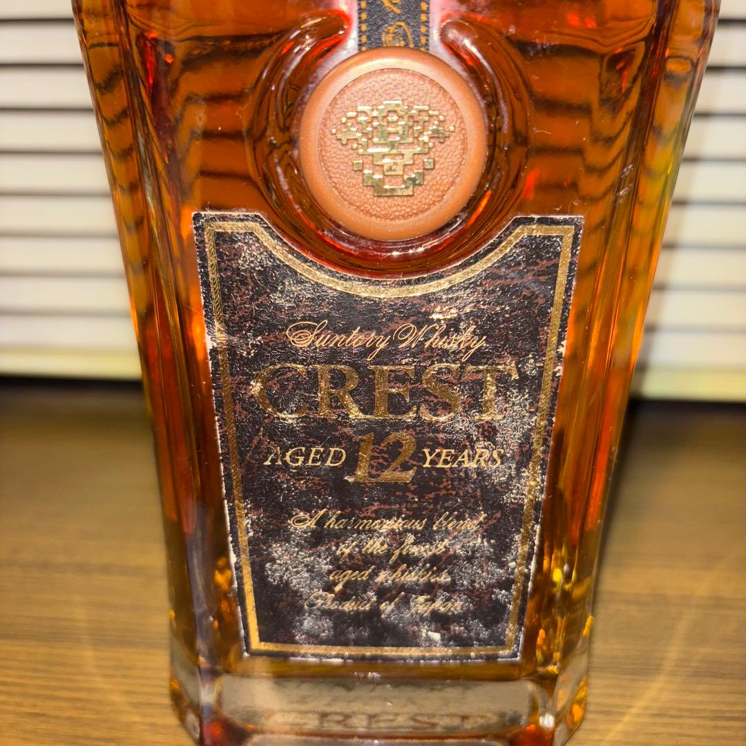 ウイスキー Suntory Crest Aged 12 Years