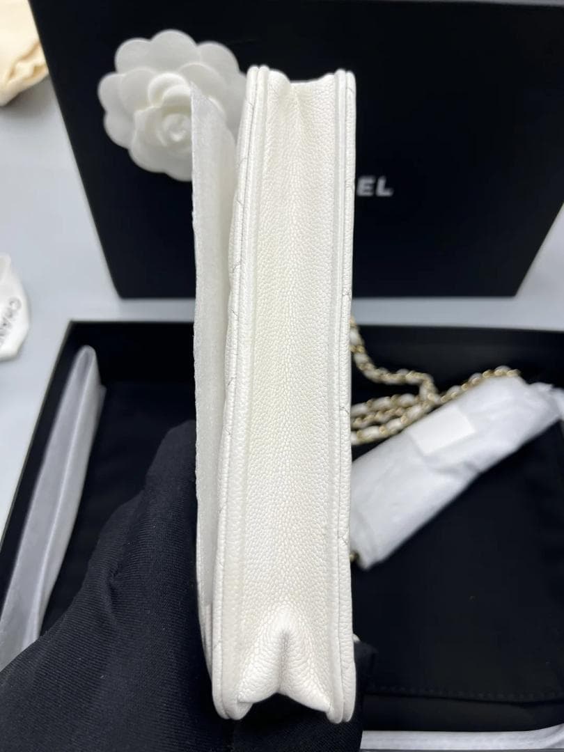 CHANEL チェーンウォレット キャビアスキン ゴールド金具
