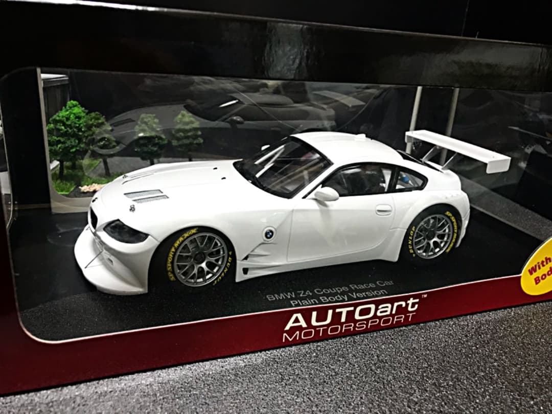 オートアート 1/18  Z4 クーペ ホワイト 1/64 おまけ付