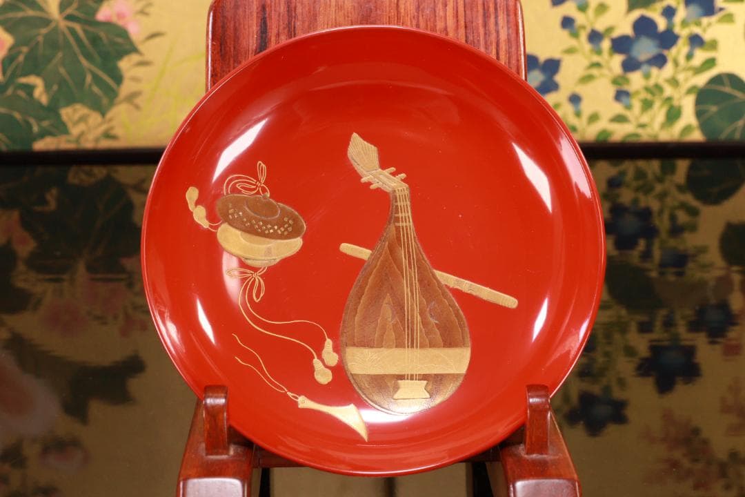 BK106　時代輪島塗　雅楽楽器図金蒔絵　吸物椀　五客　木製　懐石 会席 菓子