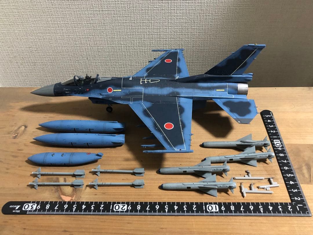 航空自衛隊　F-2A プラモデル