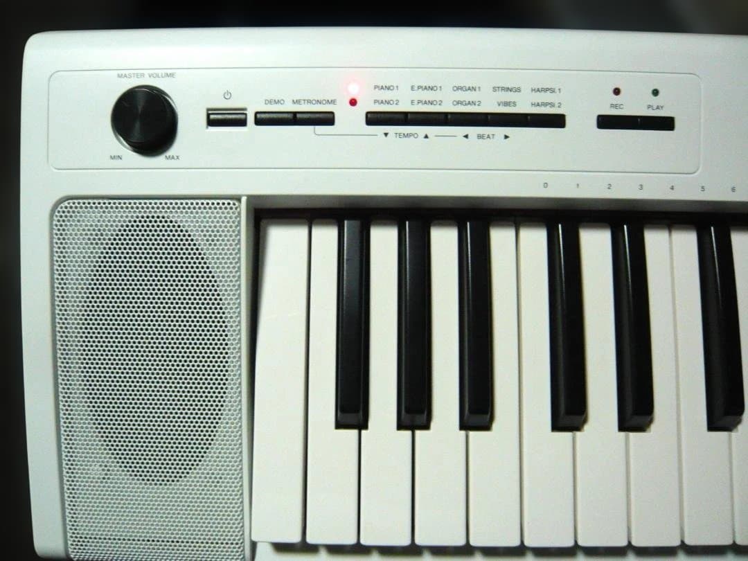 YAMAHA　キーボード　piaggero　NP-32