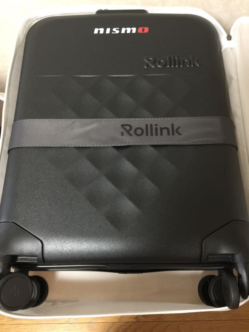NISMO Rollink FLEXスーツケース 39L