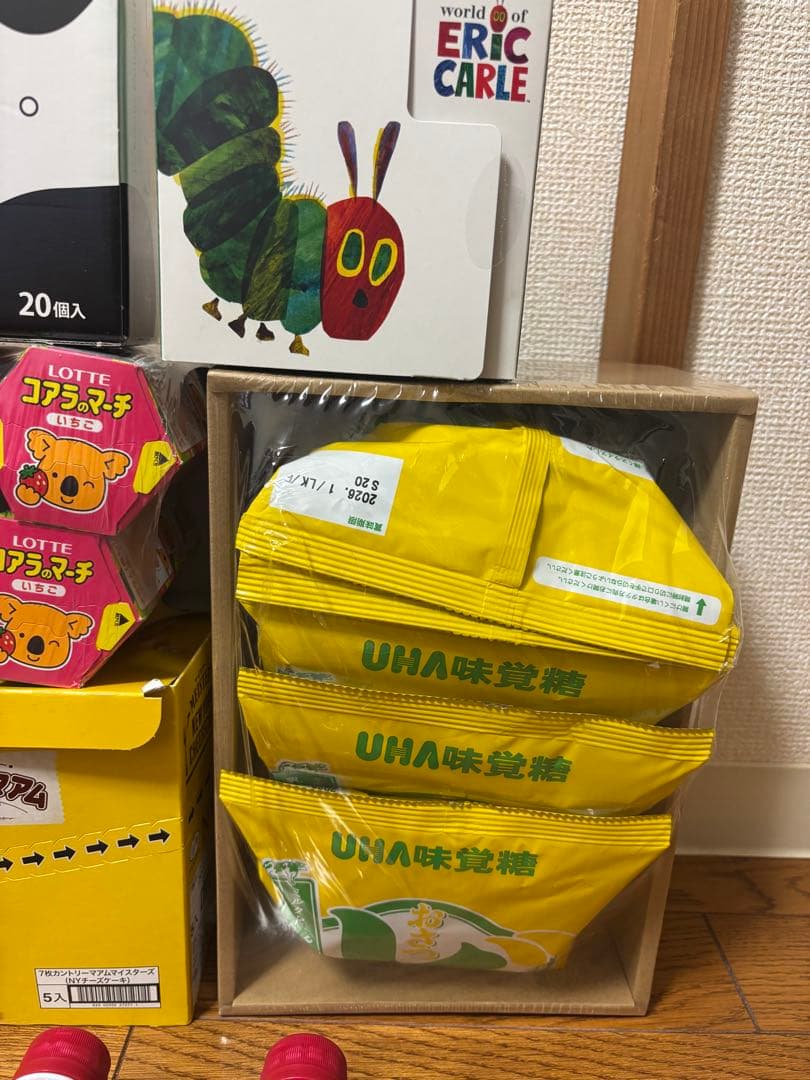 kazu•*¨*•.¸♬︎値段適当です‼️18日まで‼️お菓子、飲料まとめ売り