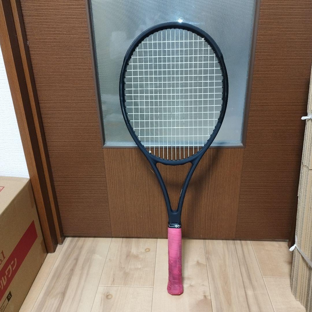 Wilson Pro Staff 97 LS v11.0 G2 フェデラーモデル