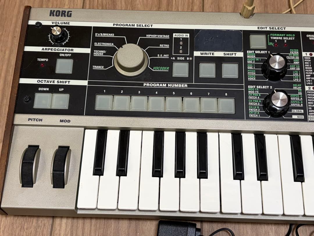 KORG microKORG アナログシンセサイザー