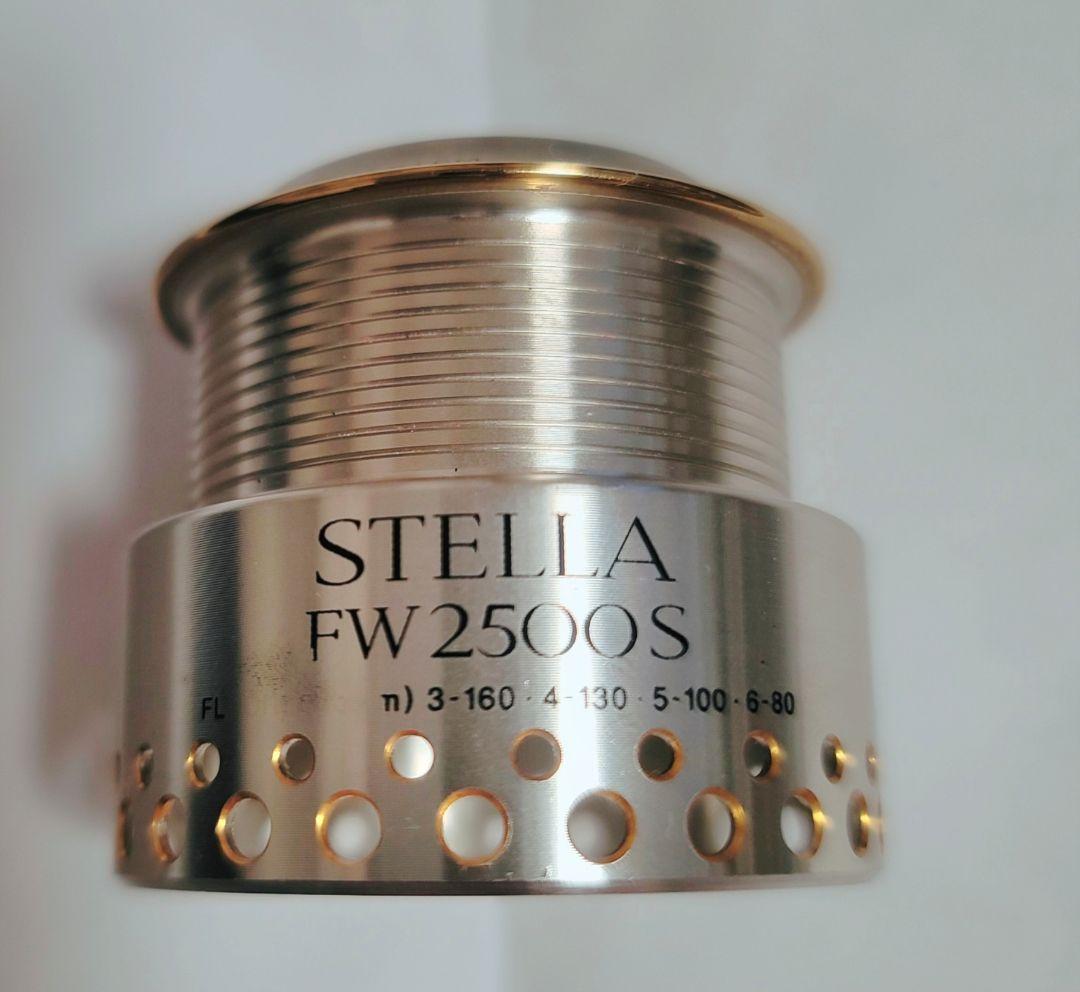 STELLA FW 2500S スピニングリール