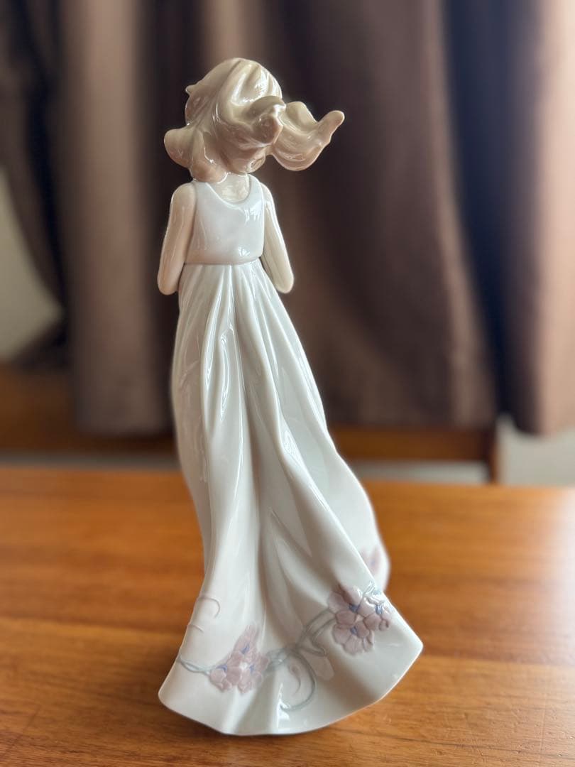 リヤドロ　LLADRO ・私の宝物　32cm
