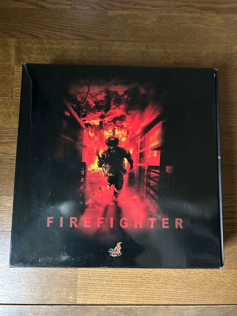 ホットトイズ FIRE FIGHTER 消防士 未開封