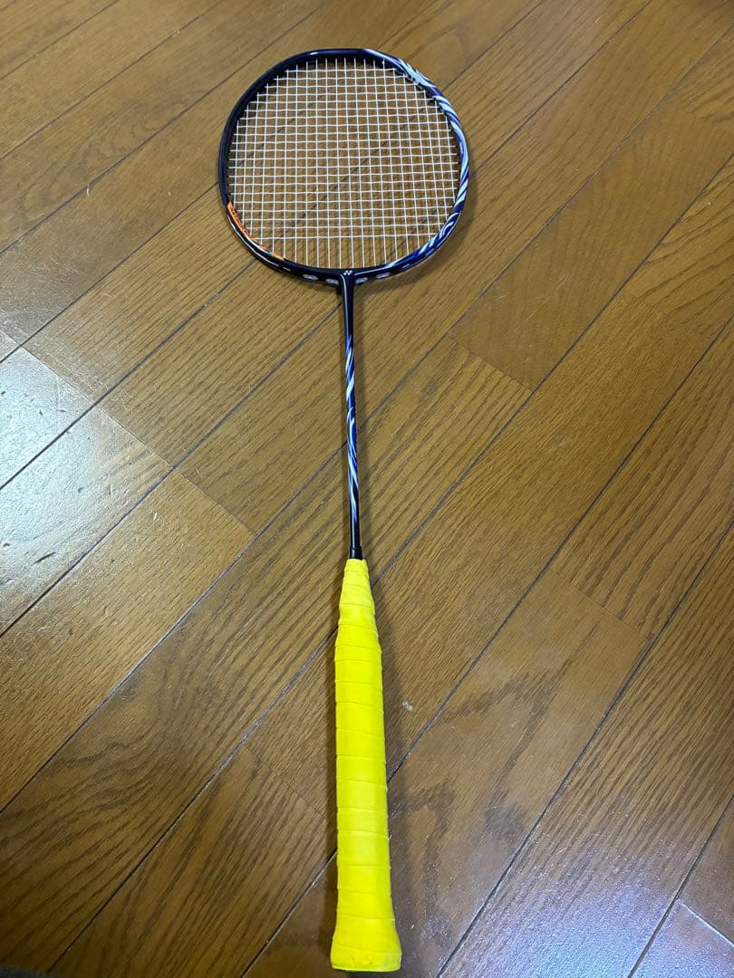 ハッピーリンゴYONEX アストロクス100zz 4u5 ダークネイビー