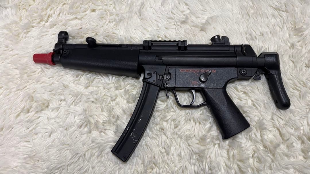 【動作確認済】新品未使用レール付き 東京マルイ　MP5A5 電動ガン 18禁