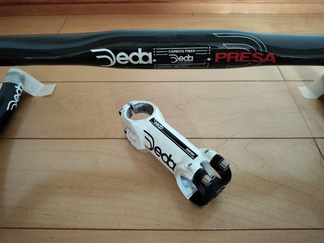 Deda PRESAのドロップハンドルとZERO100のステムのセット