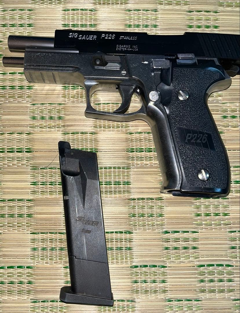東京マルイ　SIG P226