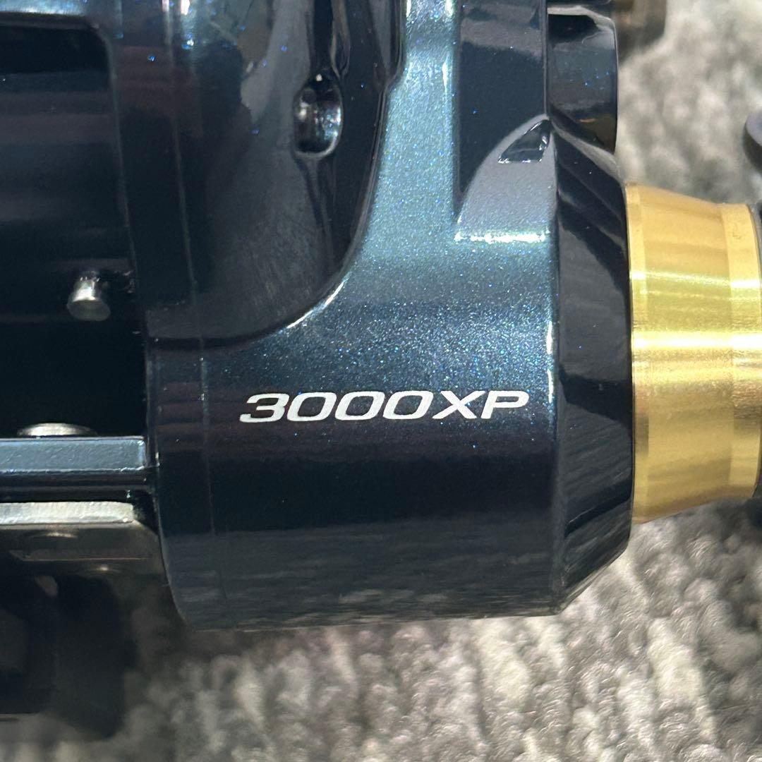 中古 SHIMANO シマノ 電動リール　3000XP 右巻き 03546
