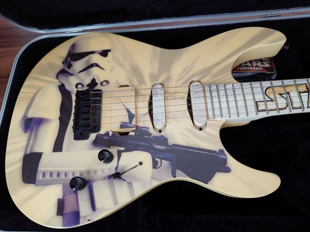 【希少】Fernandes Star Wars Retrorocket