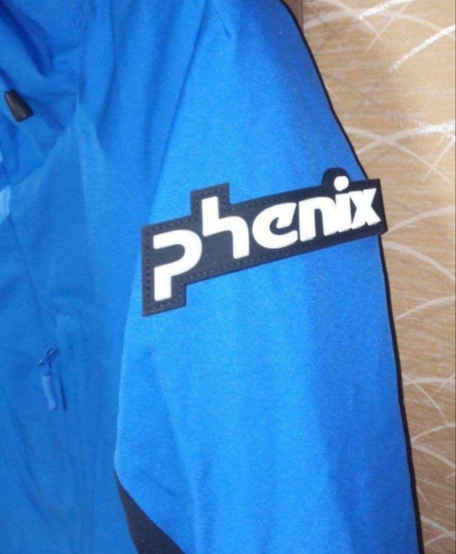 a 新品タグ付き Phenix フェニックス 上下組み合わせ。