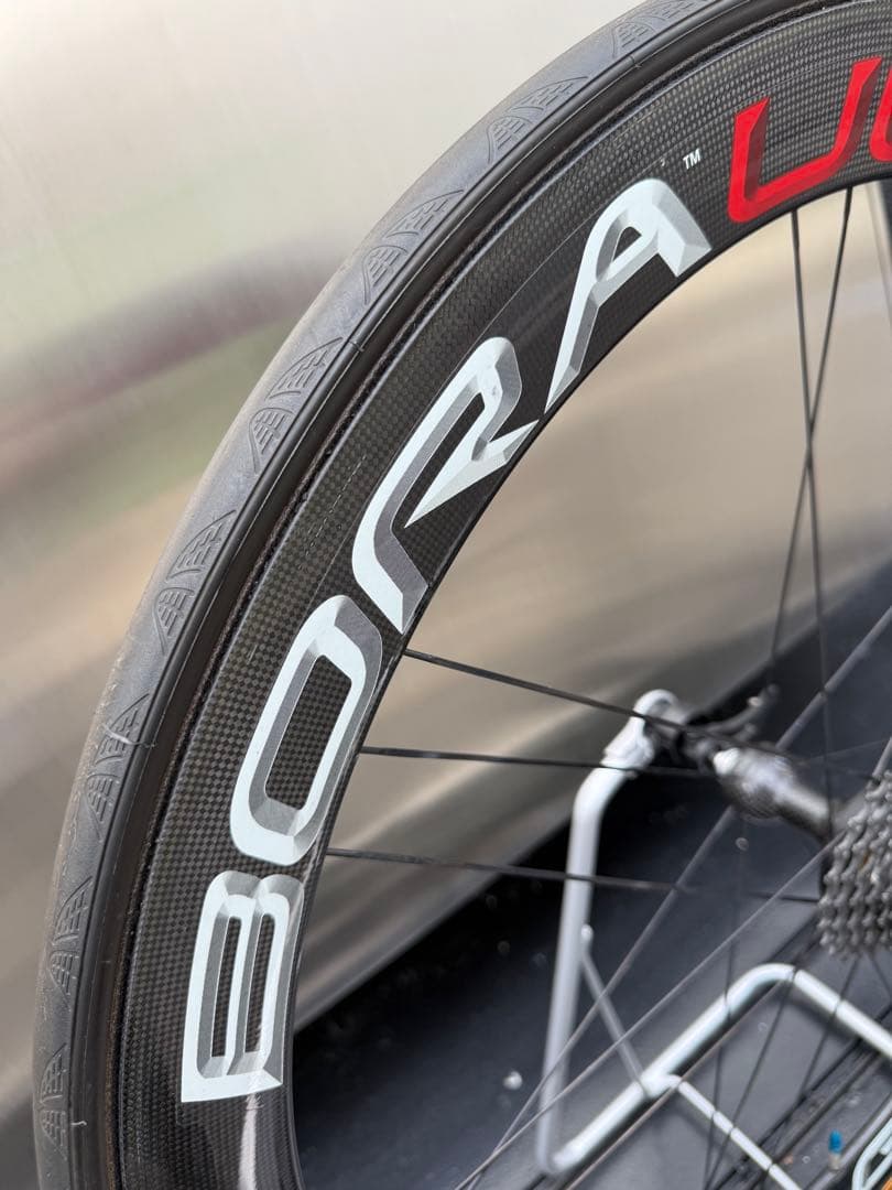CAMPAGNOLO BORA ULTRA TWOチューブラータイヤ　リアのみ